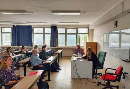 Ο Μητροπολίτης Πτολεμαΐδος Άνω Αιγύπτου είναι ο άντρας που συνελήφθη ...